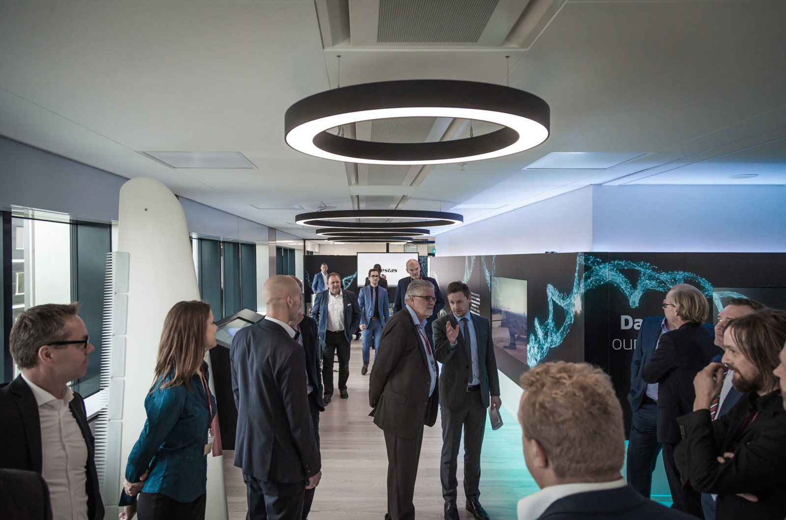 Eye-gazing exhibition stand | WindEurope Offshore w. Vestas