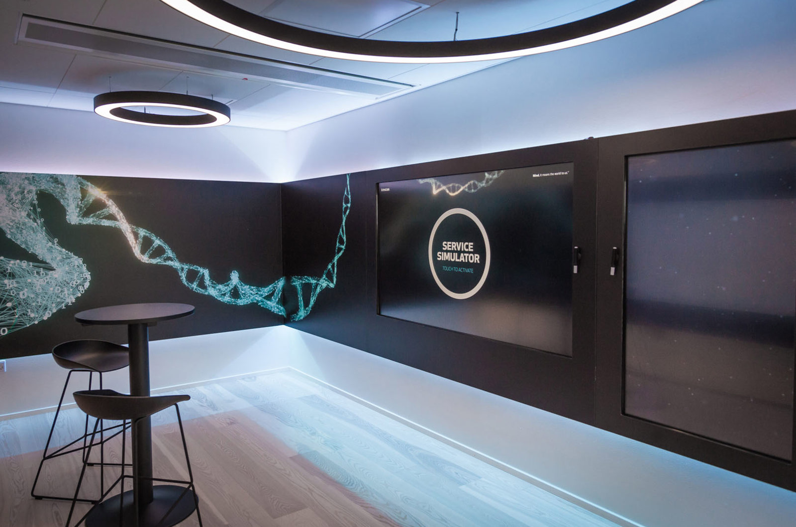 Eye-gazing exhibition stand | WindEurope Offshore w. Vestas