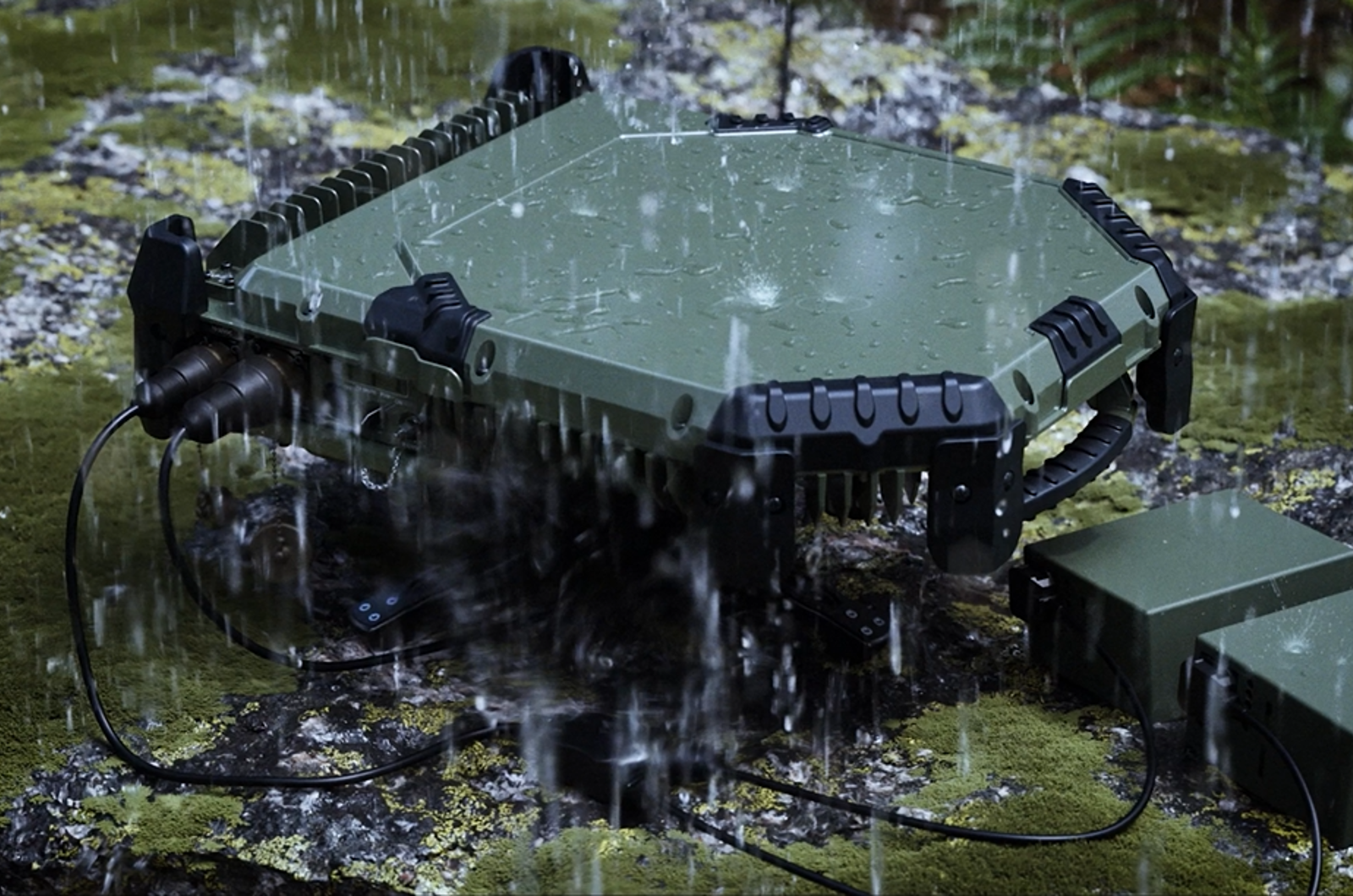 High‑fidelity 3D animation showcasing Intellian’s Manpack