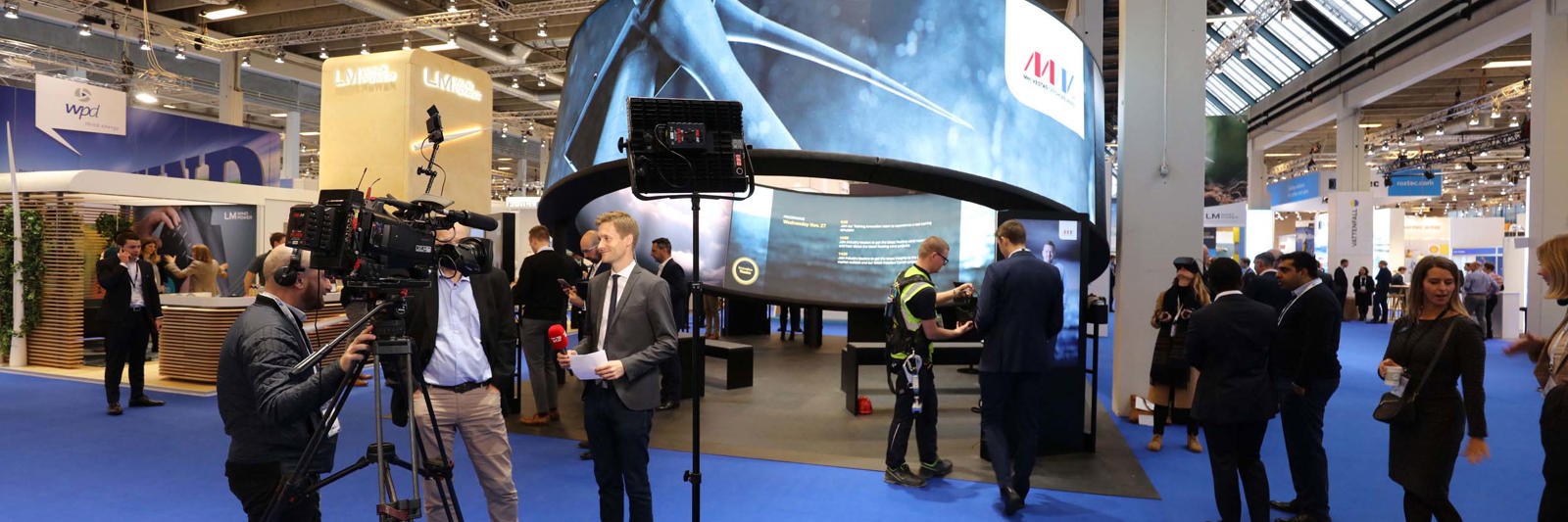 MHI Vestas | Show-stealing exhibition stand